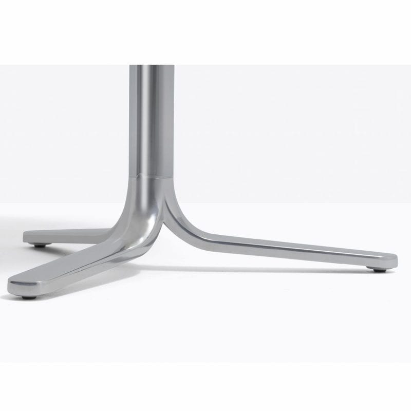 Fluxo 3 Leg Coffee - Bourne Furniture