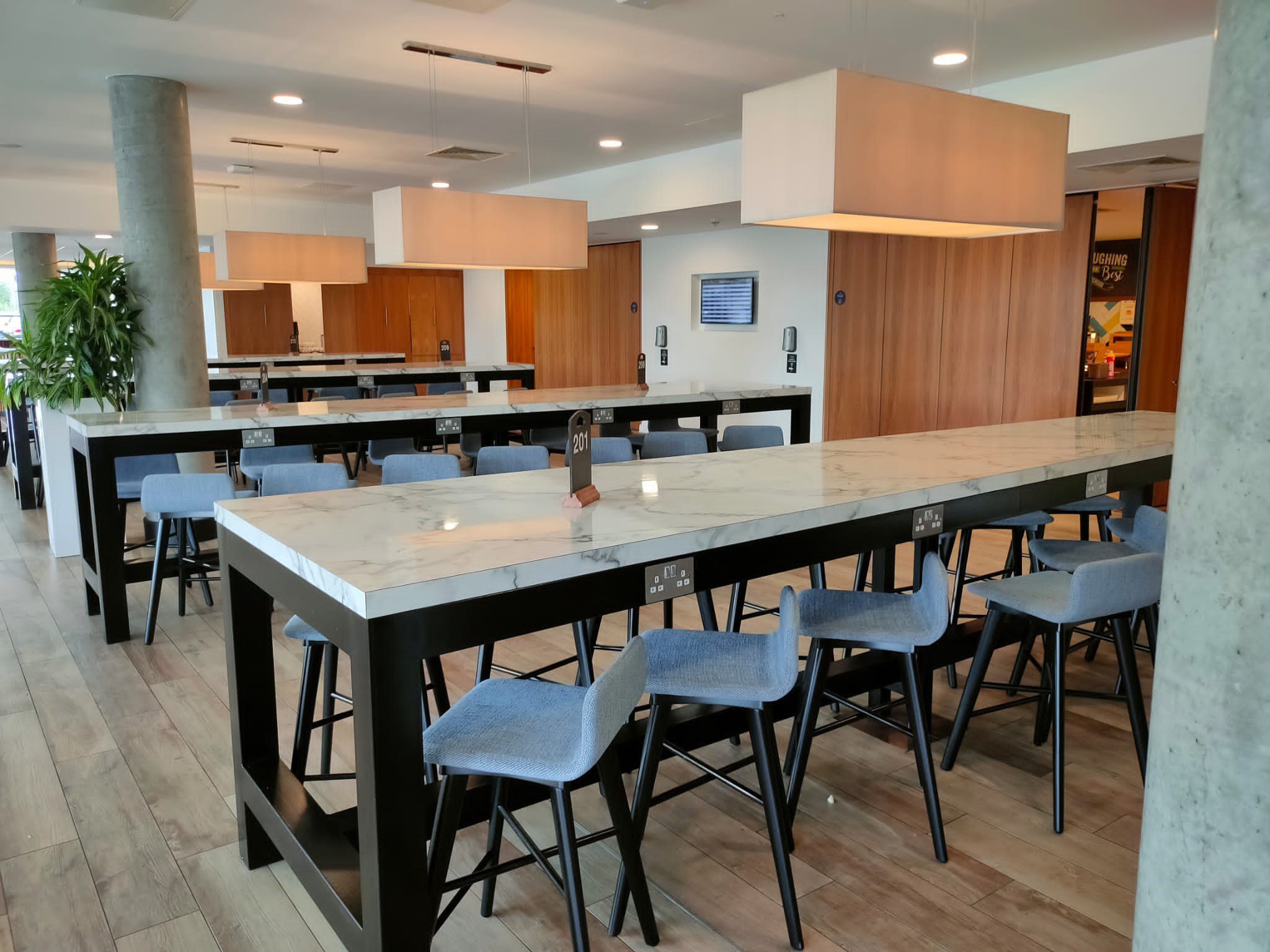 Contract Bar Stools for Hotels, Bars and Restaurants: A Buying Guide ...